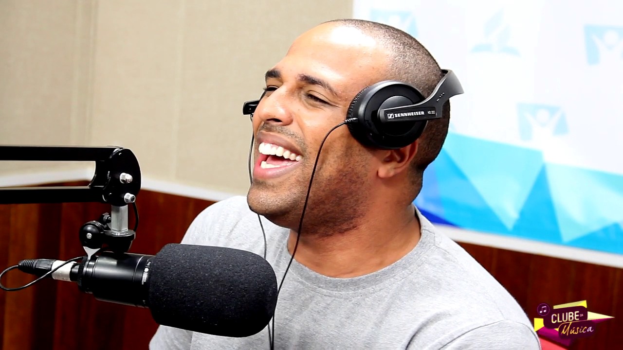 Basta se entregar - Renato Max - YouTube