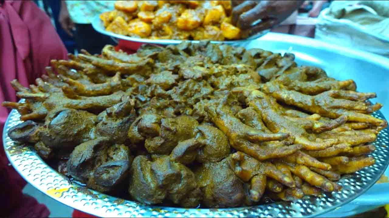Popular Chicken Leg Jhal Muri | Street Food Bangladesh - YouTube