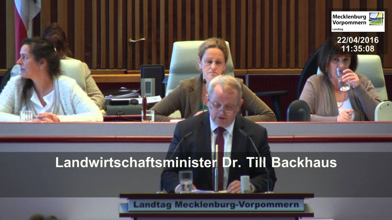 Schutzstatus des Bibers - Landwirtschaftsminister Till Backhaus - YouTube