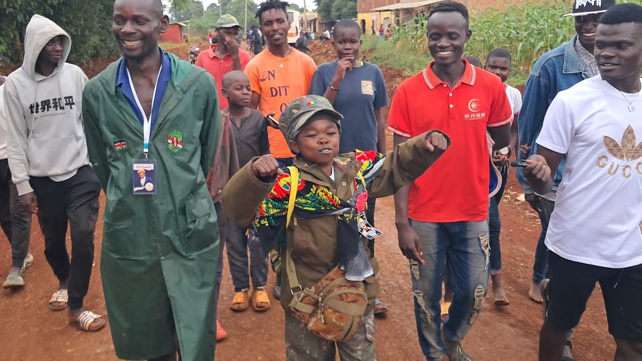 STEPHEN BINGI SHOCKS A WHOLE VILLAGE AT FRED OMONDI'S FUNERAL. - YouTube