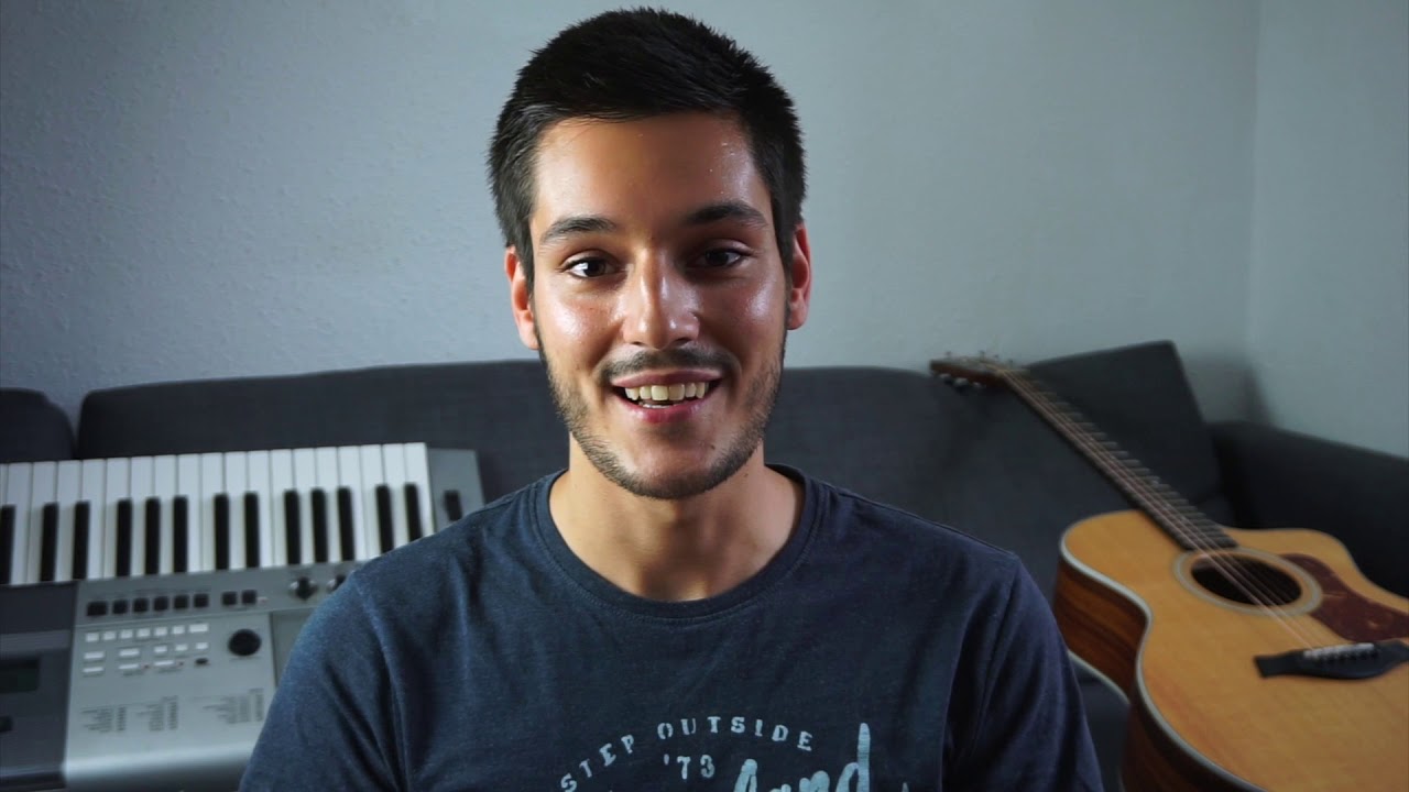 Daniel - Álvaro Garcés - Personajes Bíblicos - Kalidoscopio - YouTube