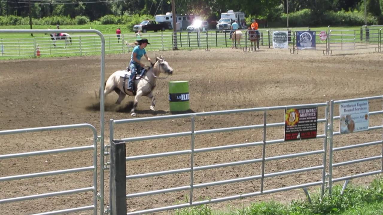Skyline youth barrel racing - August - YouTube