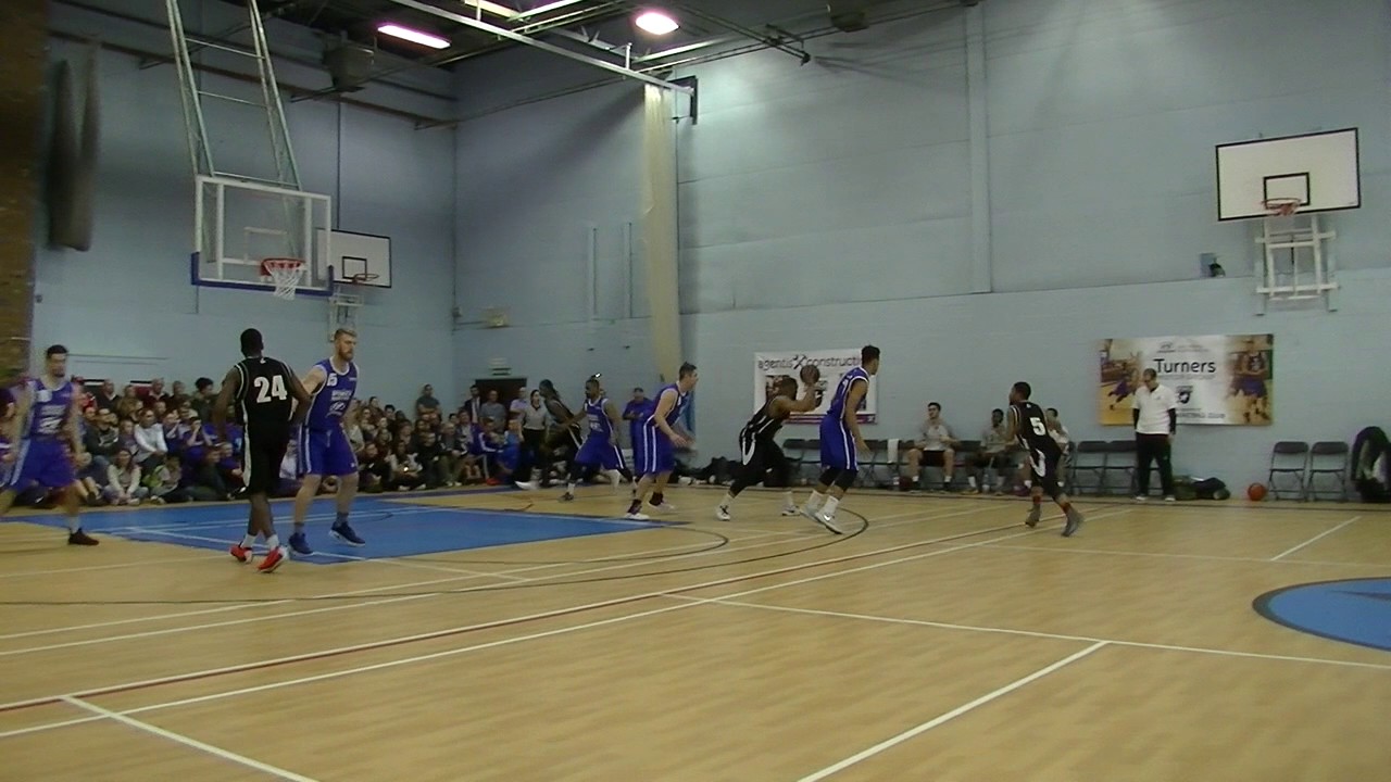 Caleb Fuller Dunk - YouTube