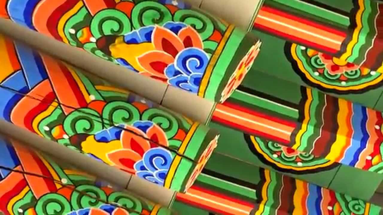 Beauty Colorfull painting (DanCheong) on Deoksugung Palace new - YouTube
