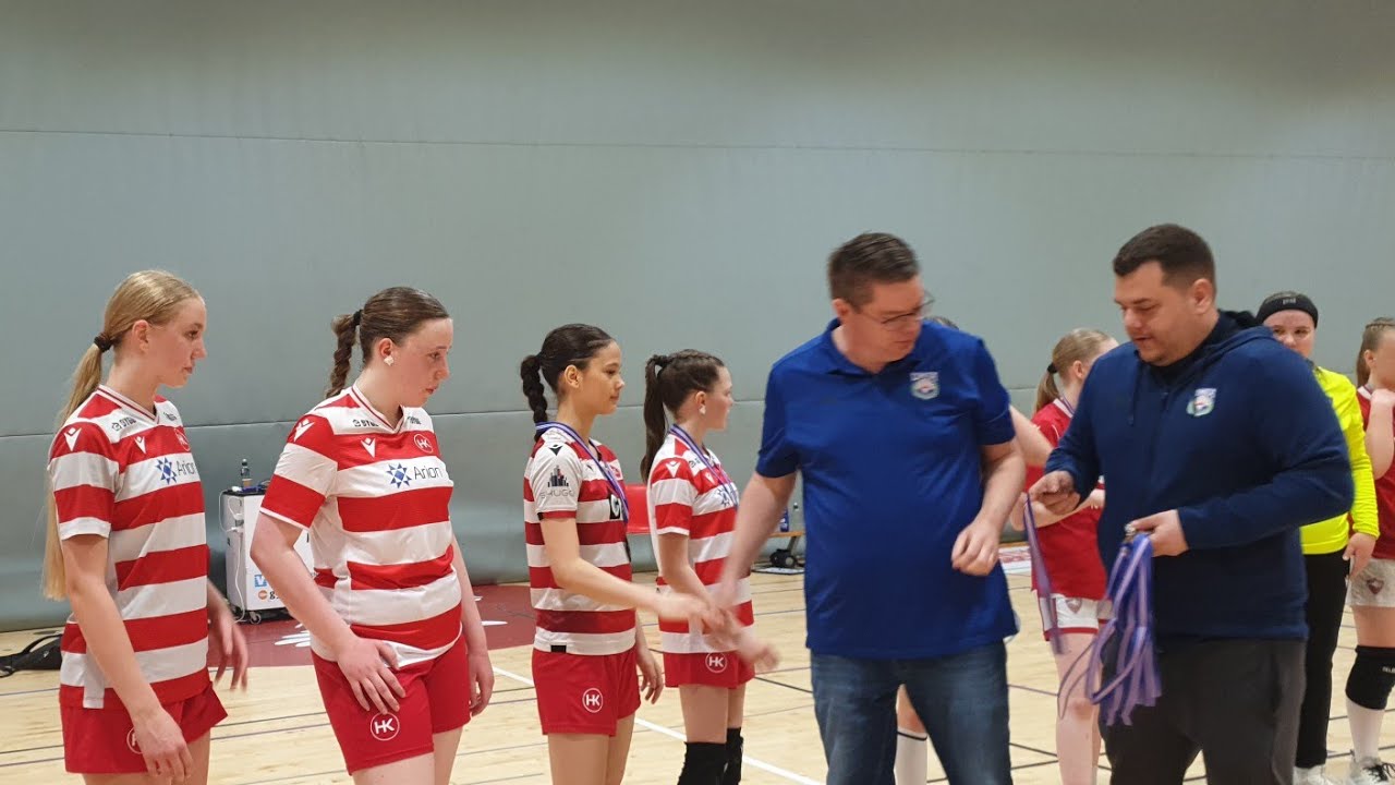 #Iceland #แฮนด์บอล #handball girls HK - Valur ครึ่งหลัง ลูกสาวแอวาเสื้อ ...