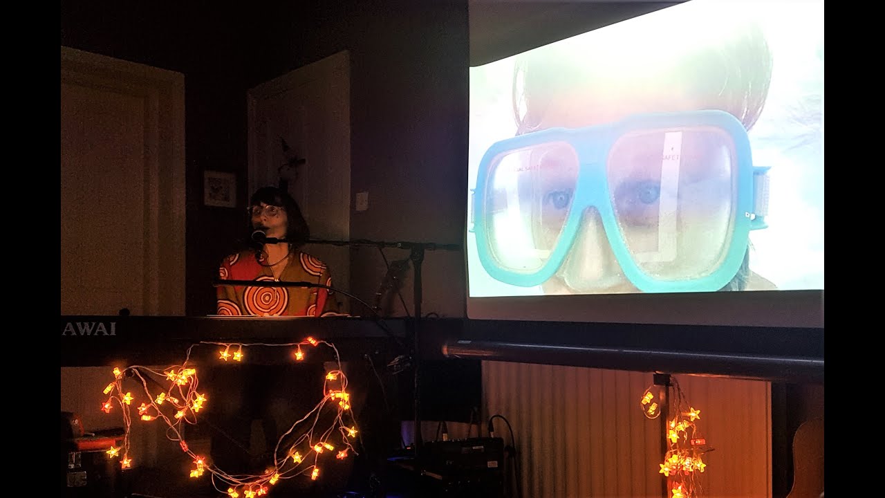 annA rydeR's Music & moving Pictures Show: Live Footage - YouTube