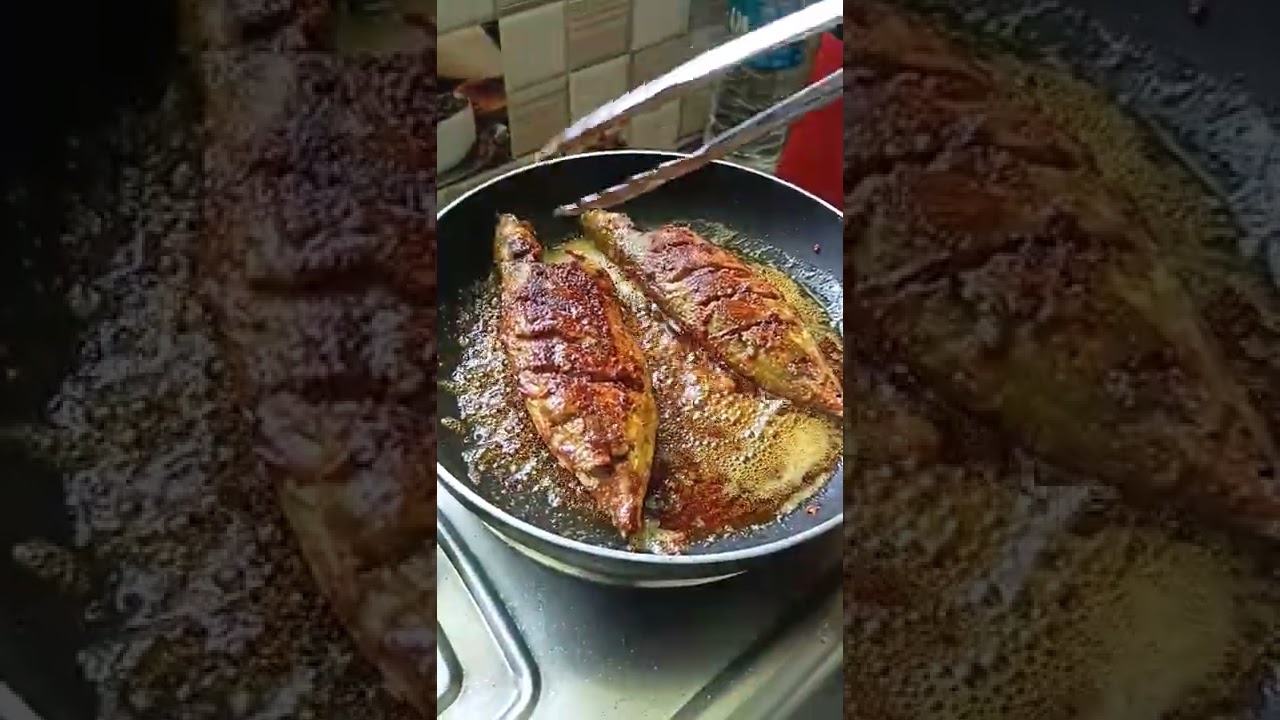 Fish Pollichathu - Kerala's Traditional Dish - YouTube