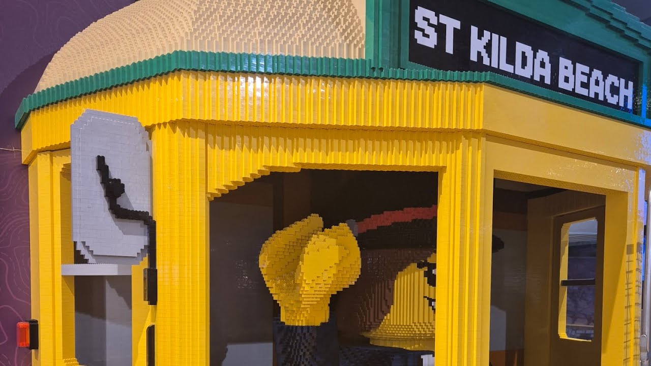 Lego Bricks Melbourne Central checking out this tram 🙂megastore - YouTube