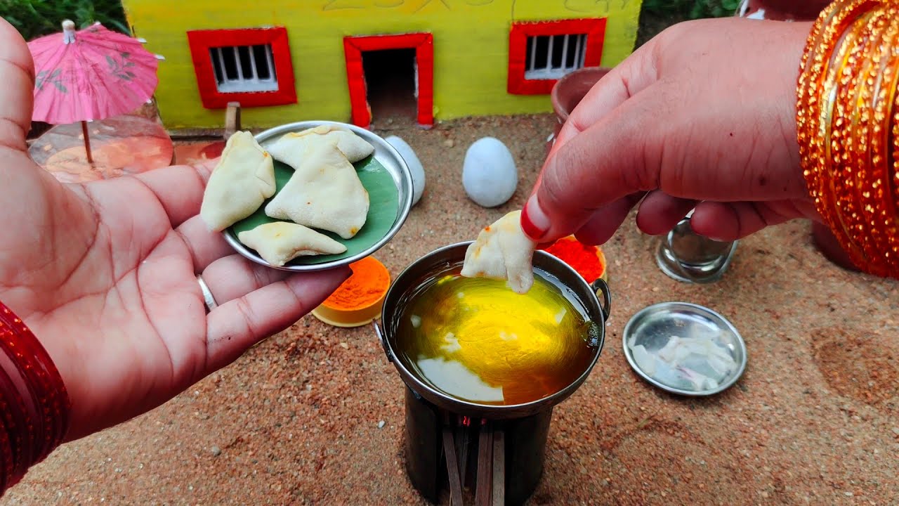 Mini Samosa Recipe | Bite Seized Samosa Recipe | Miniature Indian ...