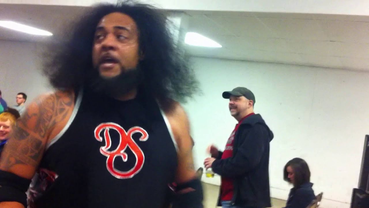 Atlas Hightower vs Dru Skillz FwF New Years Funk 2 - YouTube