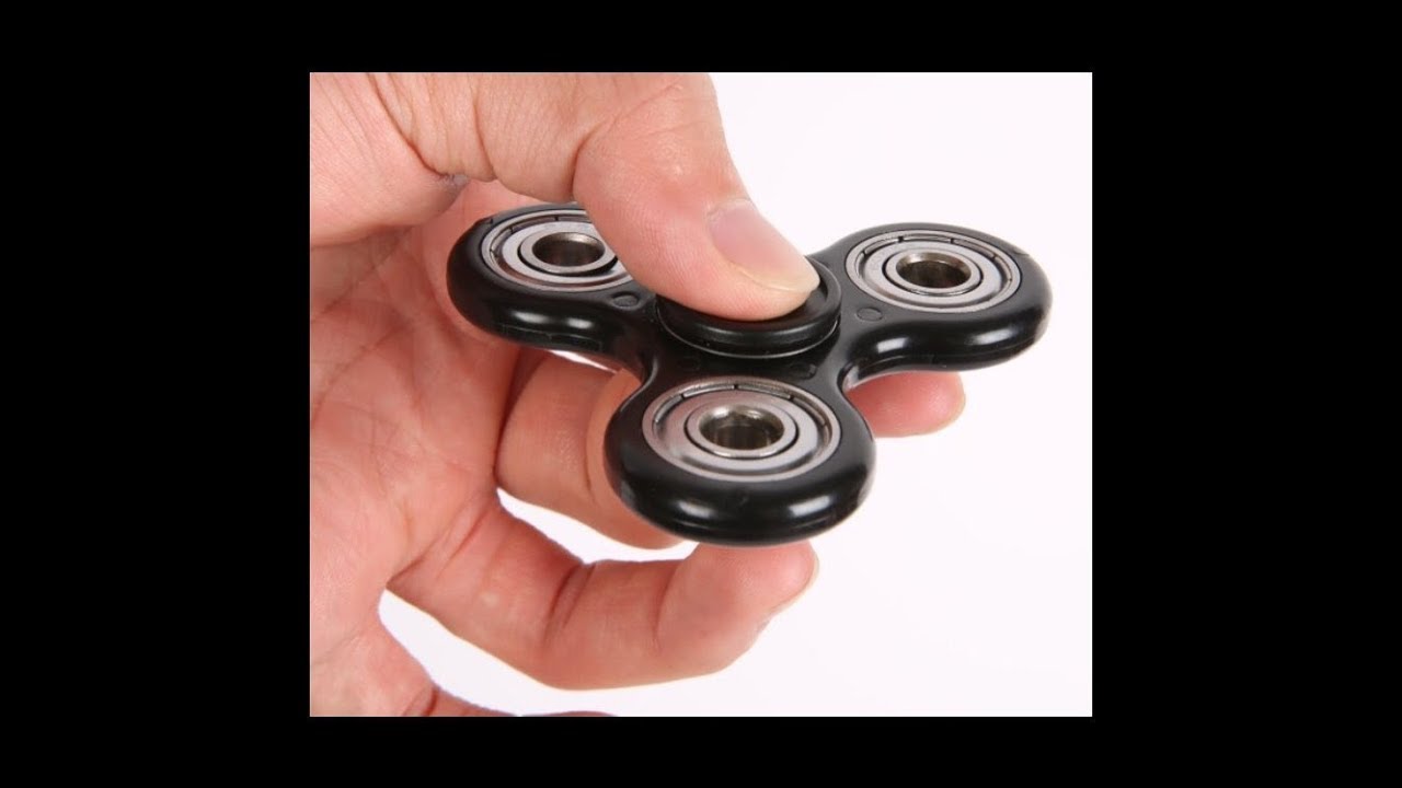 How to take out kid´s teeth by fidget spinner 2 - YouTube