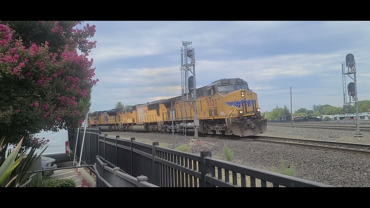 Union Pacific 6337 (ex-SP 292) leads a manifest into Roseville yard ...