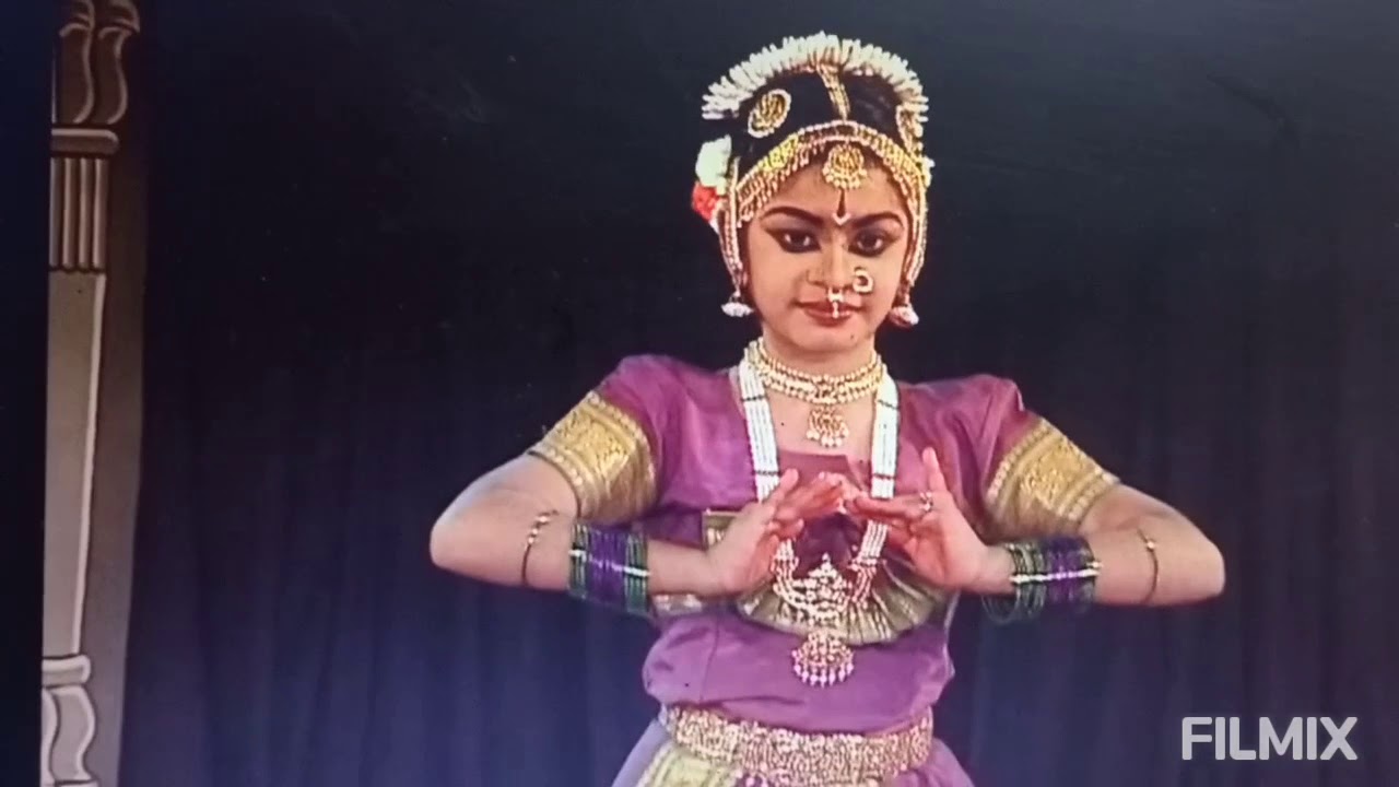 salangai pooja performance YARADI INDHA VAASALIL 2015 - YouTube