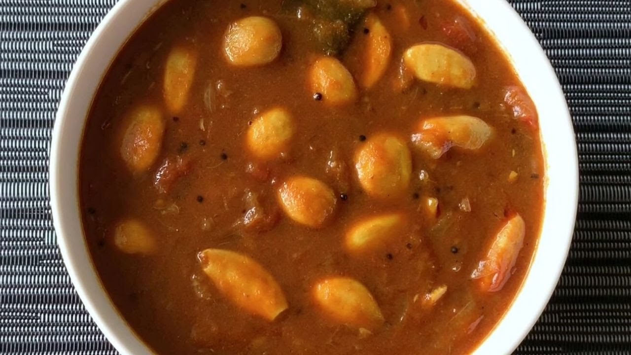 Poondu Kuzhambu | Garlic Gravy | South Indian Garlic Gravy - YouTube