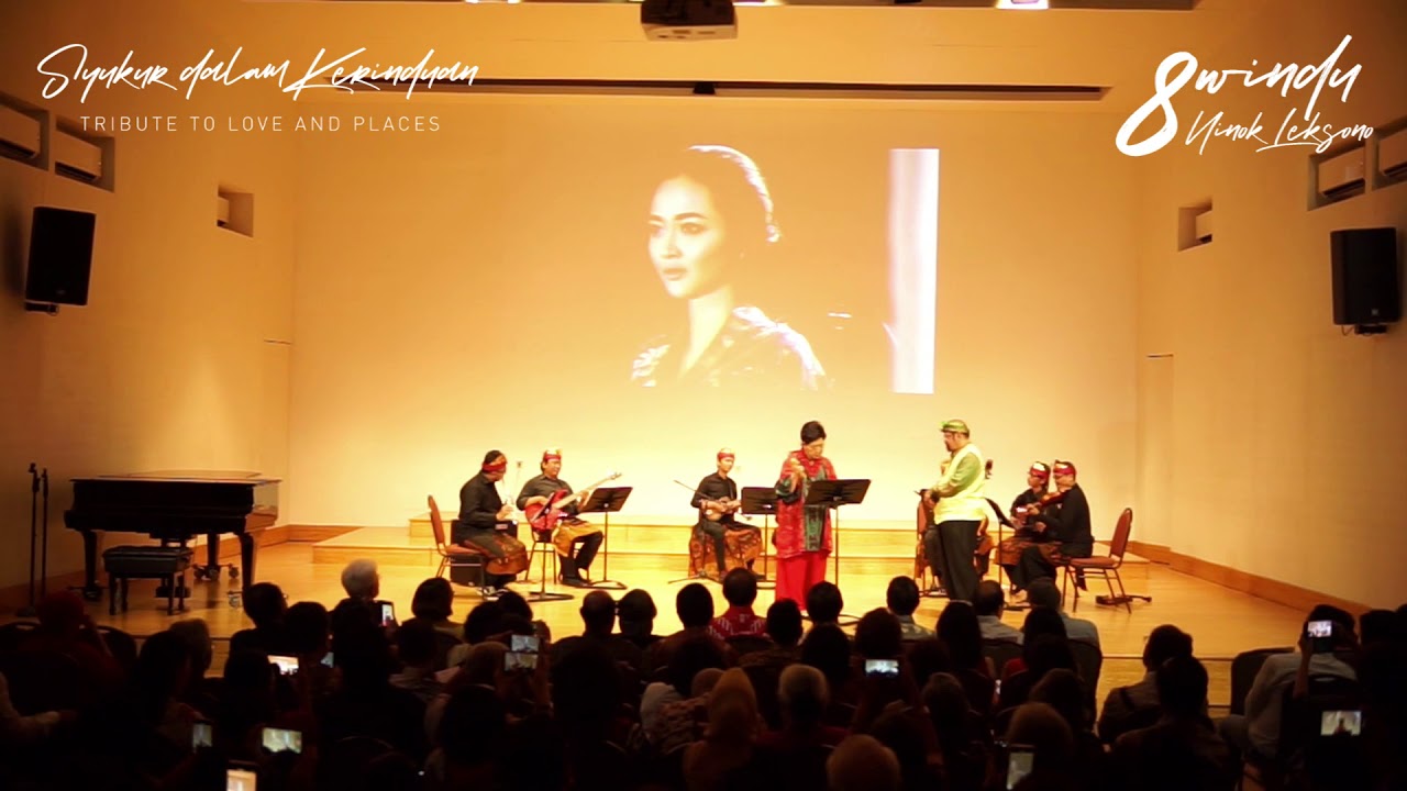 Di Sudut Bibirmu, Titiek Puspa ditemani Ninok Leksono, Arum Puspita ...