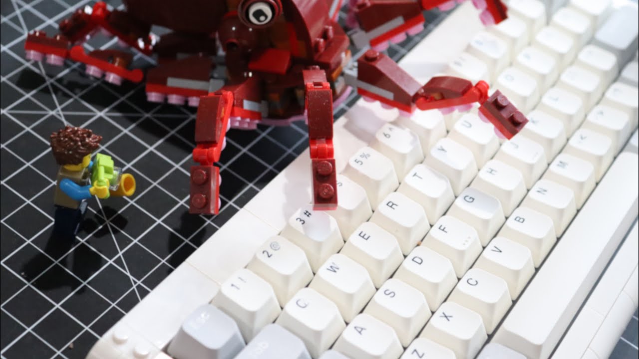 Unboxing KBDcraft's Kit Adam Keyboard + Sound Test - YouTube