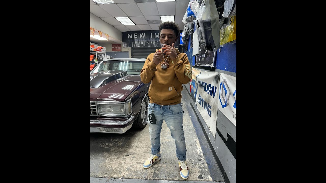 [FREE] Splurge Type Beat "Emerald Cut" - YouTube