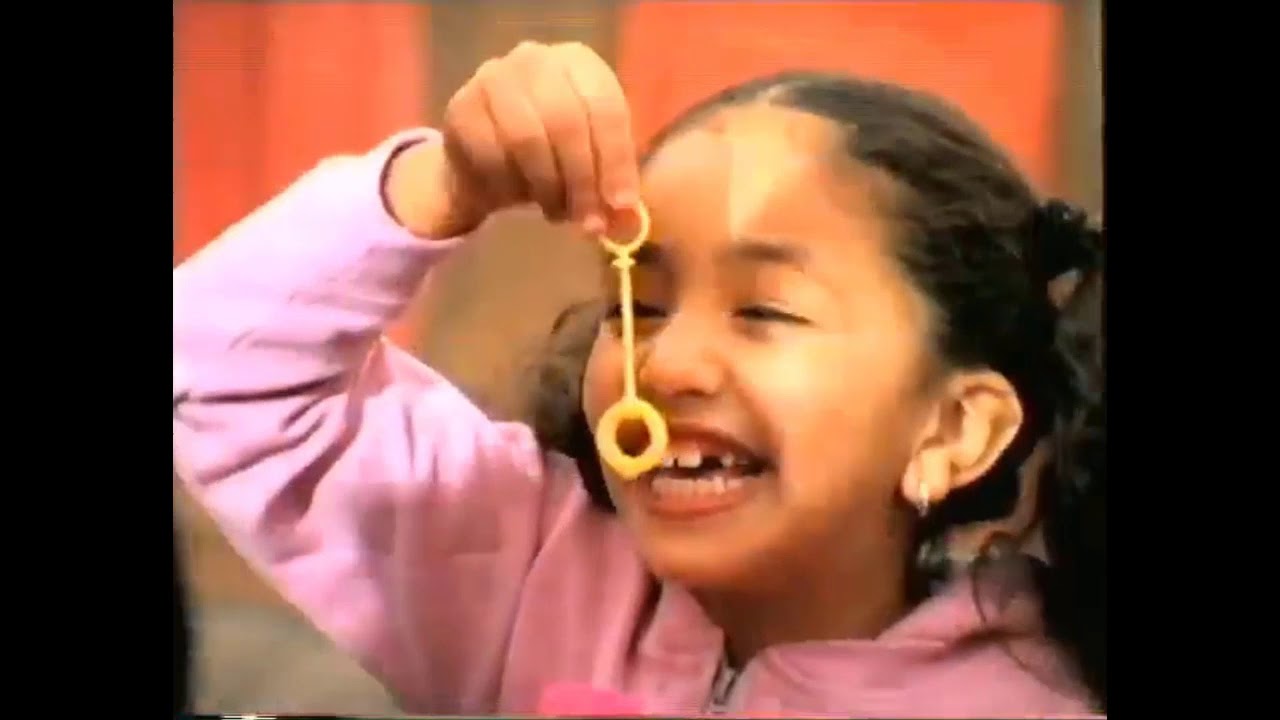 Disneyland Paris needmagic? Trailer 2004-05 (VHS German) - YouTube