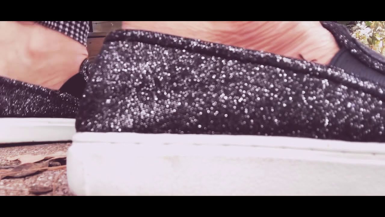 Foot Crushing | Shoe Crushing | Autumn Edition | Crushing | Feet ...