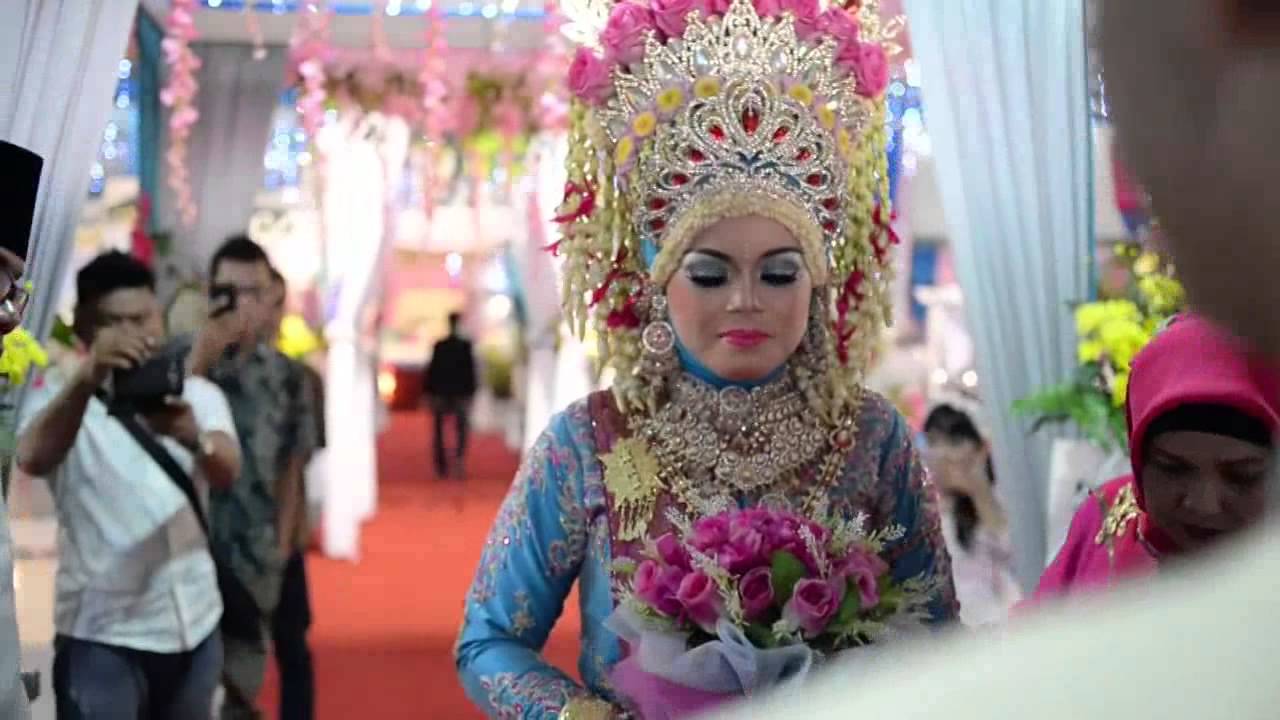 Aceh Wedding Clip - Pesta Rendy & Ririn - YouTube