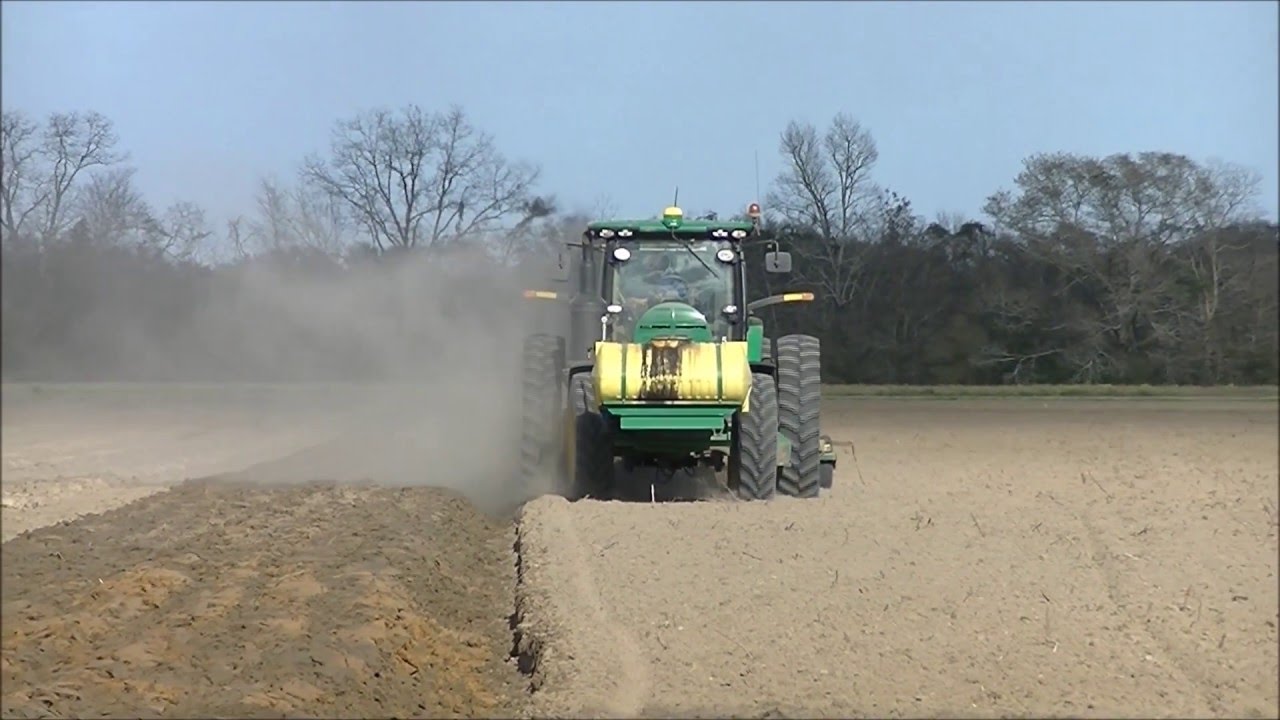 Scott Farms Moldboard plowing Part 2 of 5 8295R - YouTube