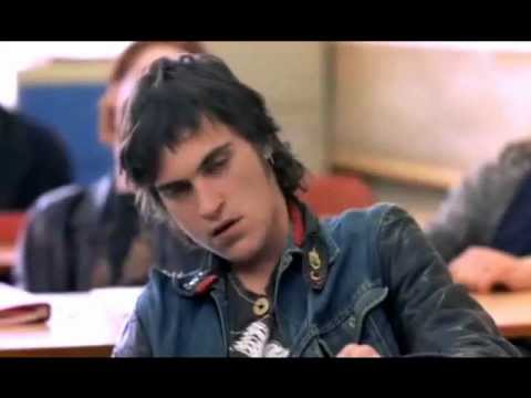 Suzanne Stone (To Die For)- Everybody Loves Me - YouTube