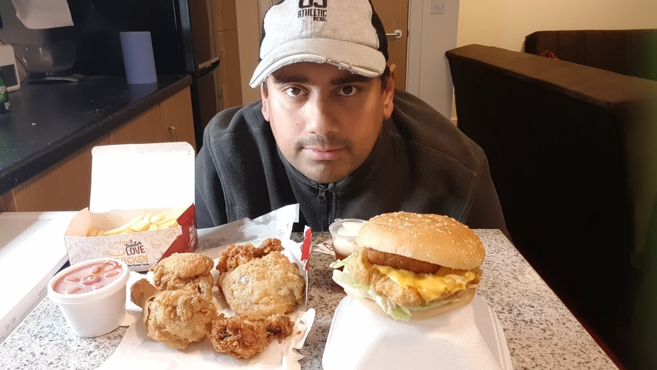 chicken burger, fried pieces of chicken and chips - uk mukbang - YouTube