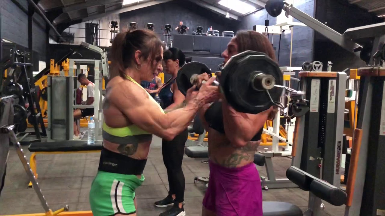 Paloma Parra y Alejandra Chacon - YouTube