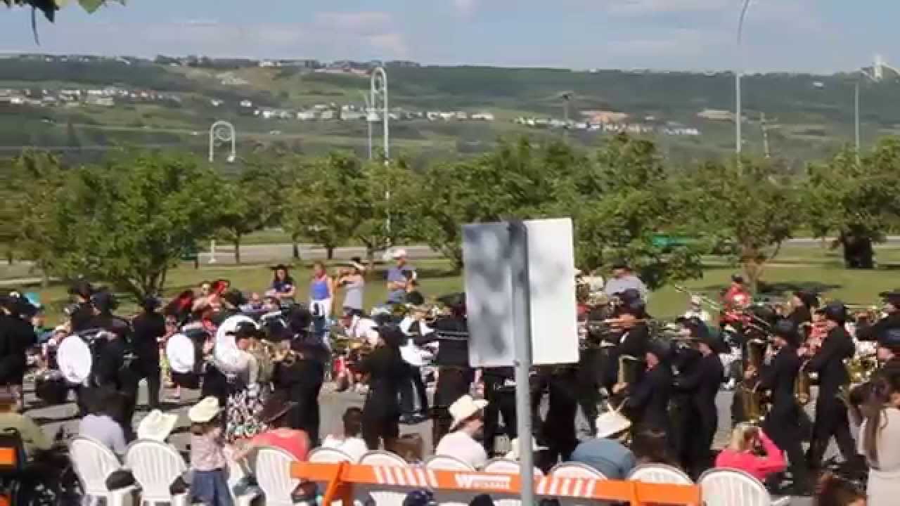 Calgary Stetson Show Band @ Alberta Children s Hospital Parade - YouTube