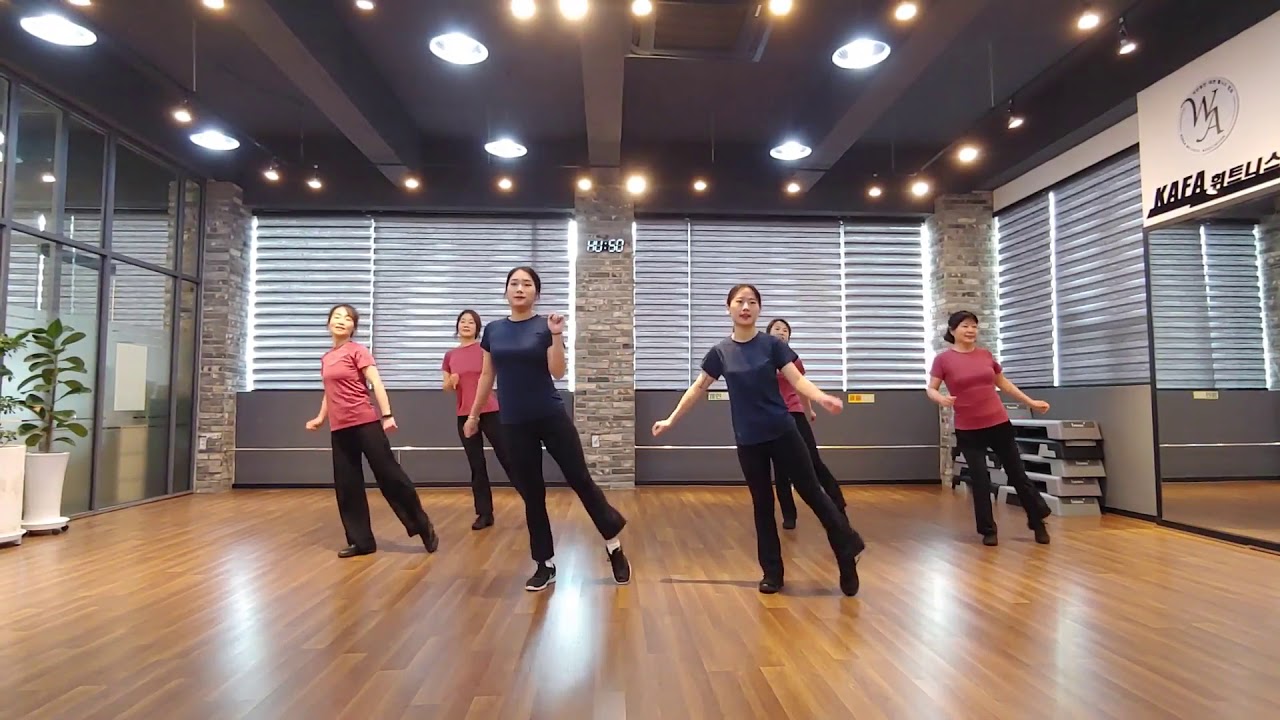 [웰니스 라인댄스] 시니어. Chiki Cha Cha Show - YouTube