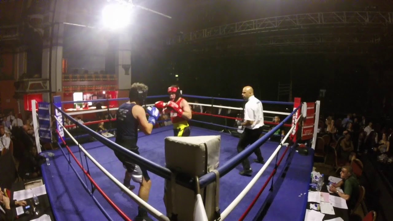 Ultra White Collar Boxing | Liverpool | Robert Wheeler VS Matthew ...