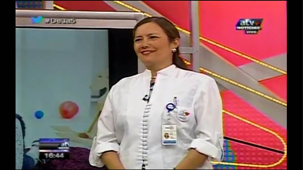 Entrevista a Angélica Rivas, oftalmóloga pediatra del INSN SB (Canal ...
