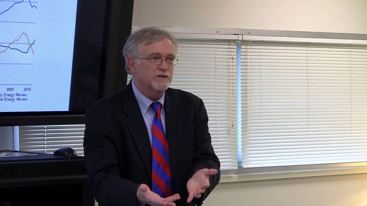 David Painter on oil and geopolitics in the 1970s - YouTube