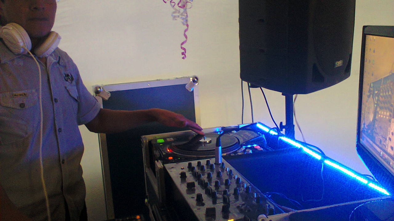 BOMBAS MIX SOLO EXITOS BAILABLES " BETO DJ " - YouTube