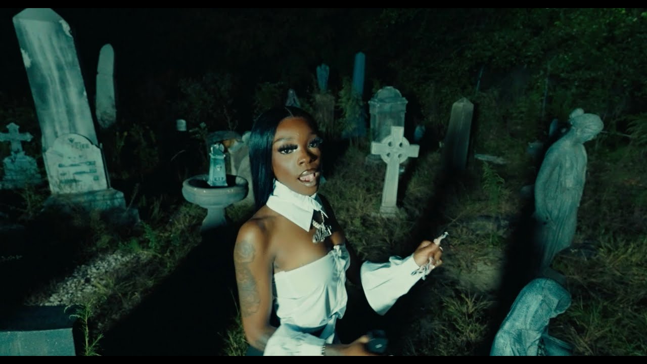 Myaap - Michael Myers (Official Music Video) - YouTube