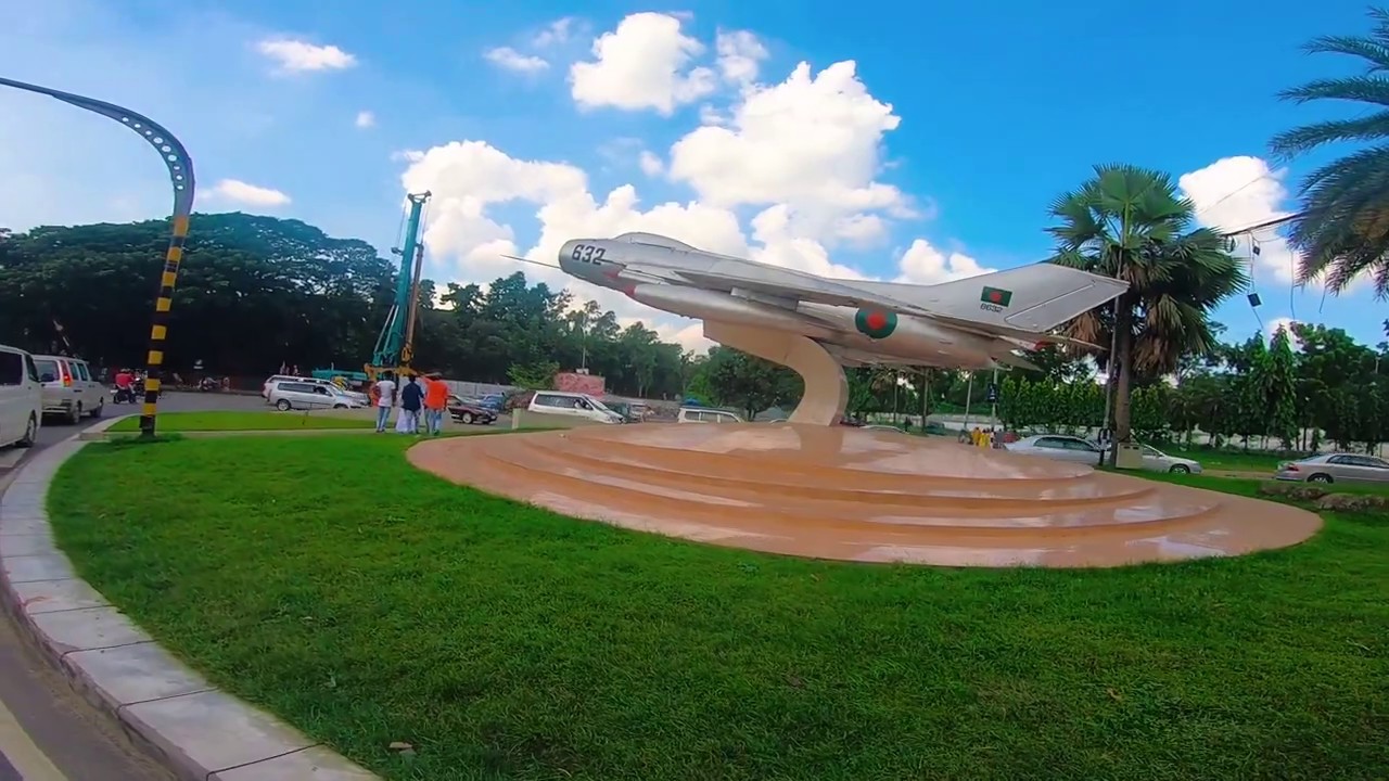 বিদেশ নয় বাংলাদেশ | Bijoy Sarani To Agargaon | Beautiful Dhaka City ...