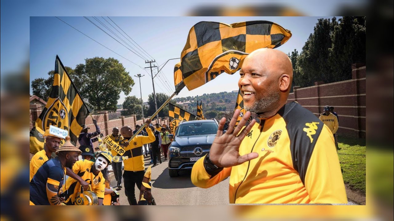See how Kaizer fans welcomed the new coach this evening - YouTube