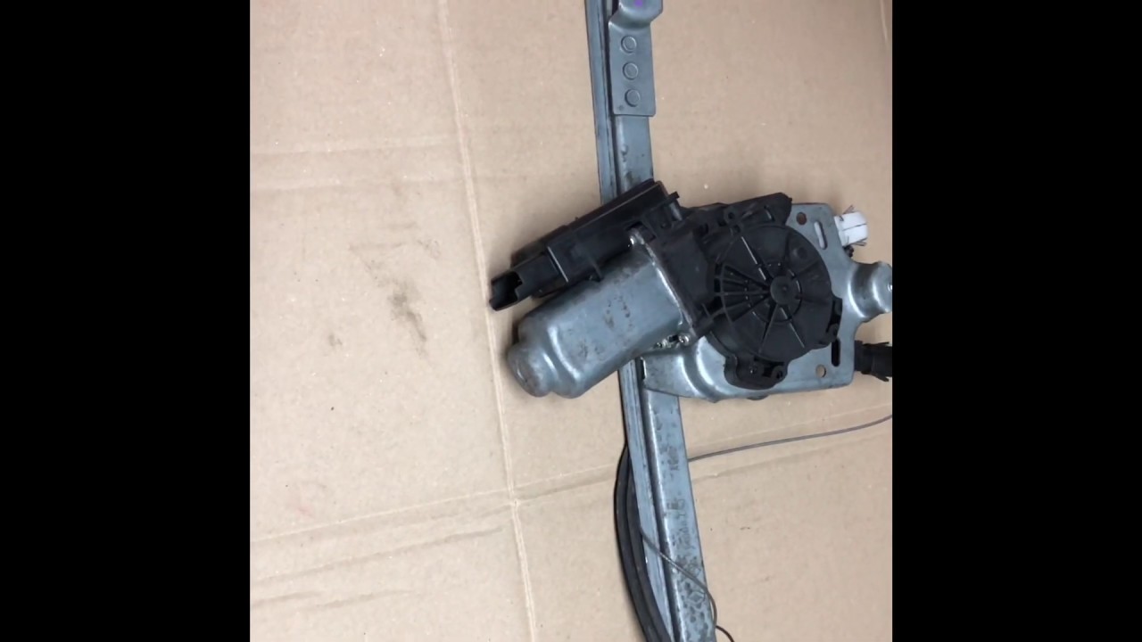 Sustitución módulo control ventanilla Renault /Renault window control ...