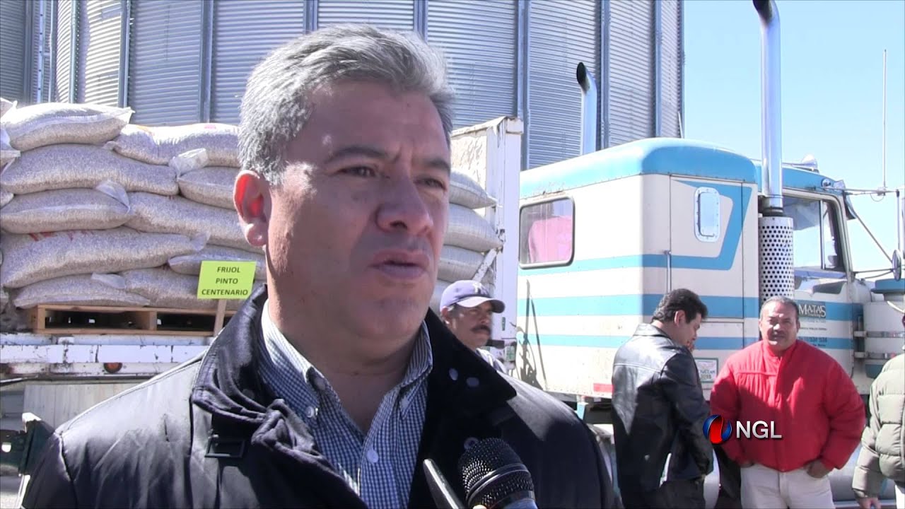 Deja Manolo Ávila más de 20 mdp de adeudos en Canatlán - YouTube