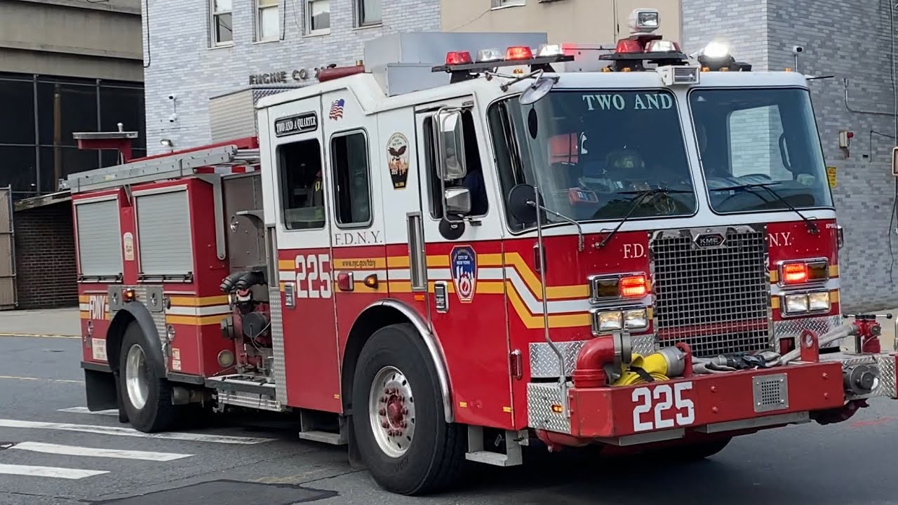 ⁴ᴷ New York City Fire Department Engine 225 Responding { EQ2B + Horn ...