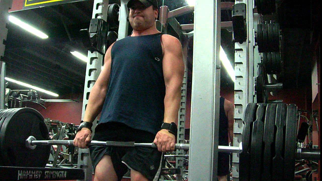 High rack pull lockouts with 495 lbs. - YouTube