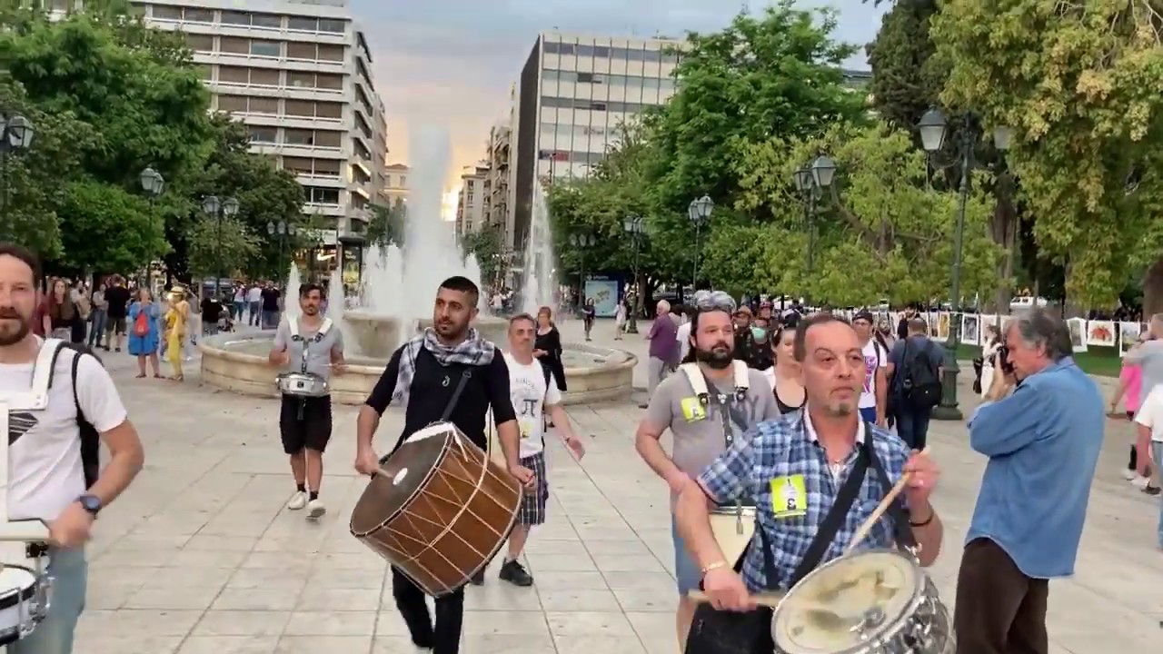 ΑΠΟΣΠΑΣΜΑ ΑΠΟ ΤΗ ΔΡΑΣΗ ΤΩΝ ΚΑΛΛΙΤΕΧΝΩΝ ΣΤΟ ΣΥΝΤΑΓΜΑ - YouTube