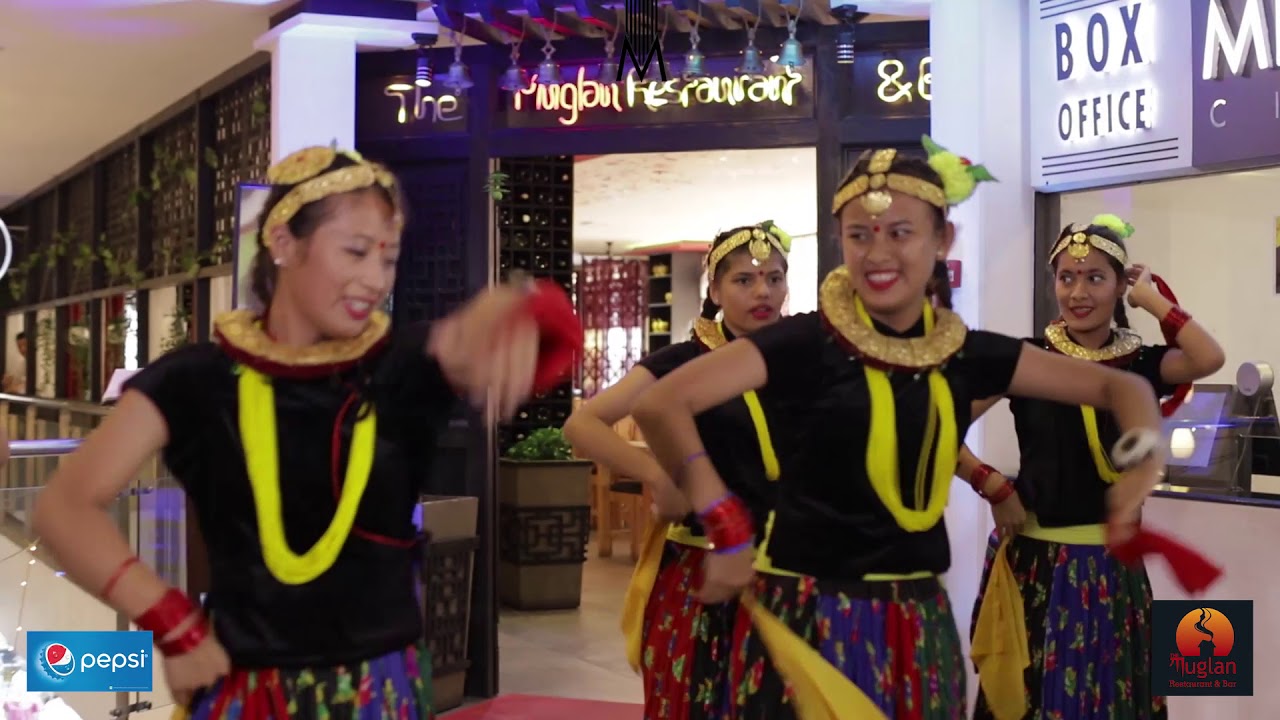 MidTown Galleria Festive Groove 2019 - YouTube