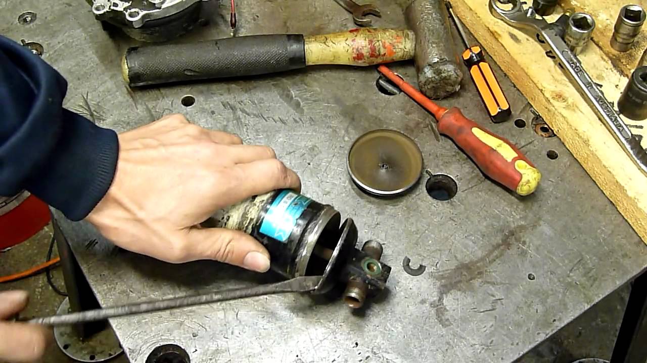 Receiver Dryer from Trashed Sanden Scroll Autopsy - YouTube