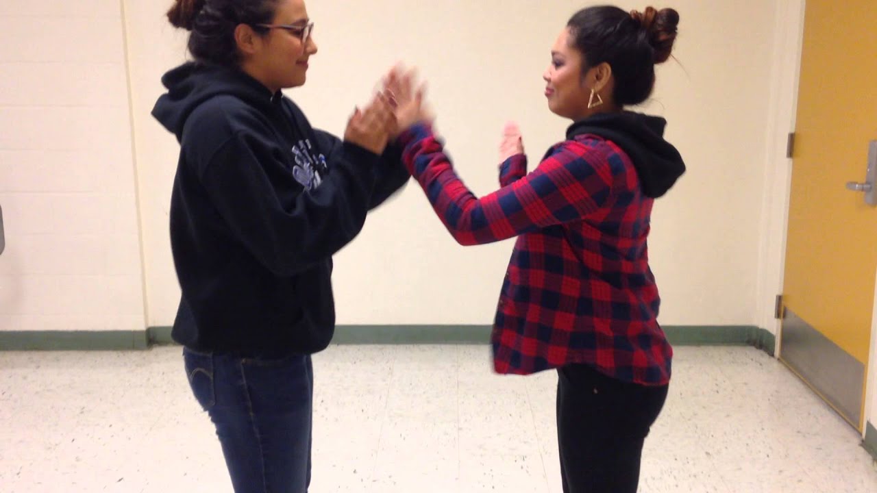 happy flash mob tnhs2014 - YouTube
