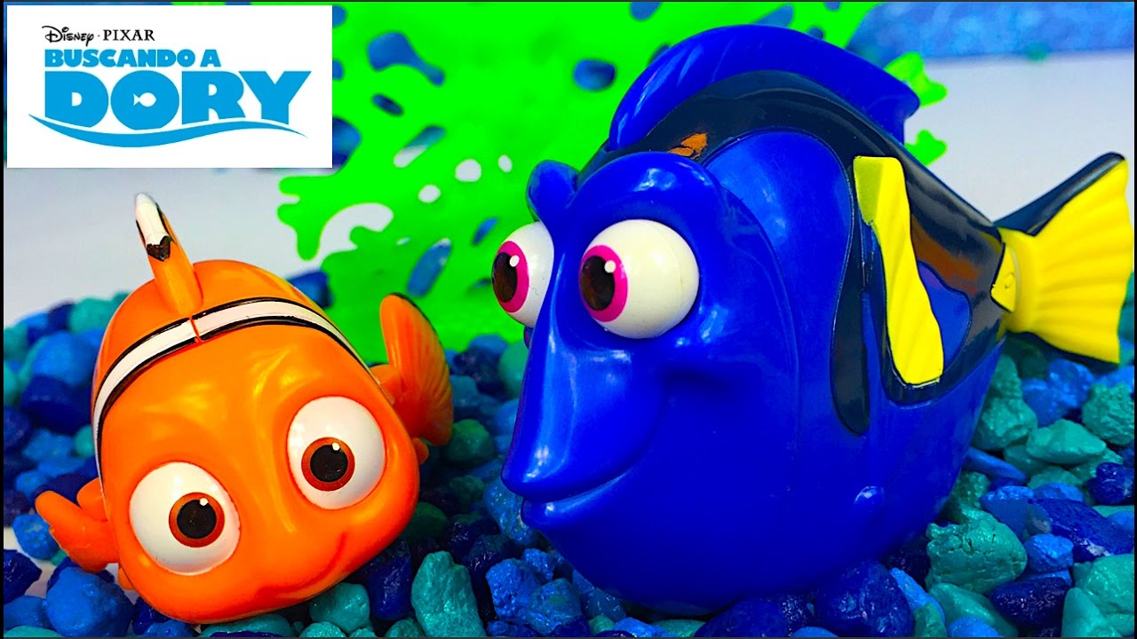 BUSCANDO A DORY DE LA COLECCION DISNEY PIXAR CON LOS SWIGGLEFISH ...