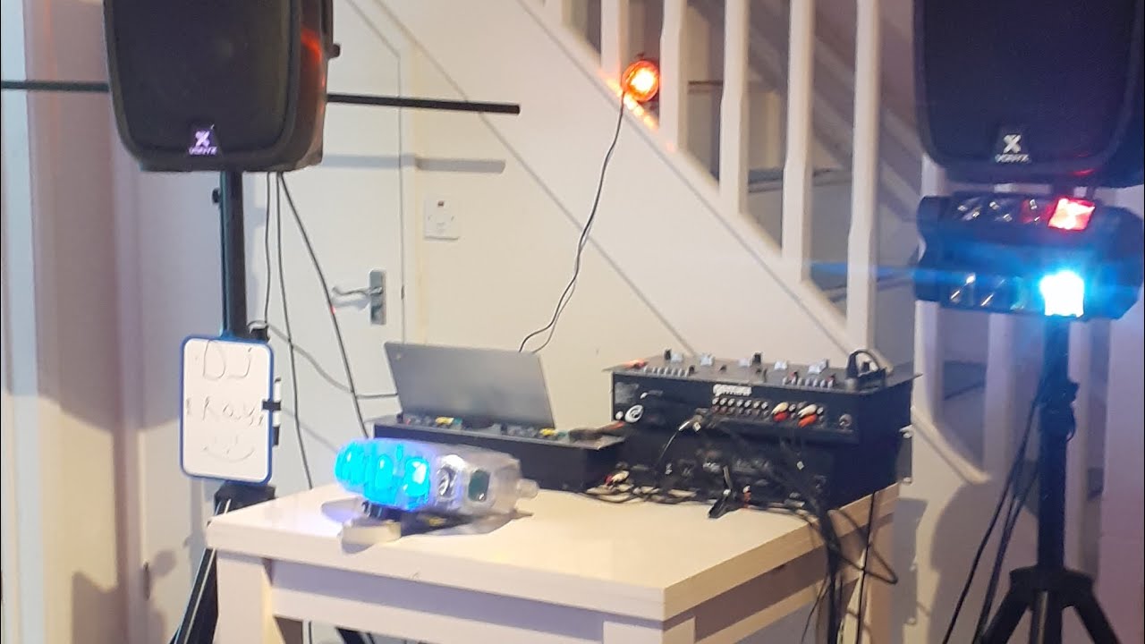 proper DJ geek tomorrow - YouTube