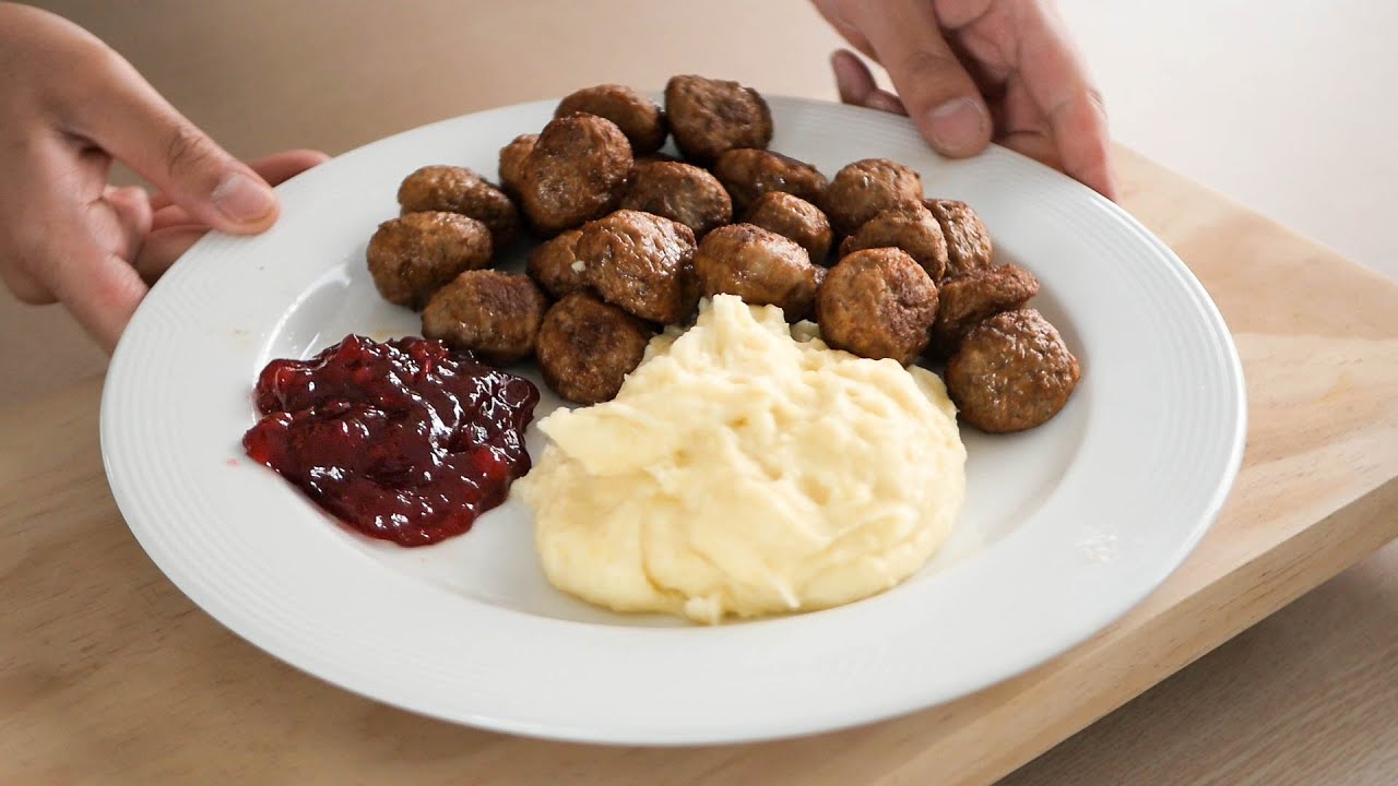 Ikea Meatballs And Mashed Potatoes Youtube