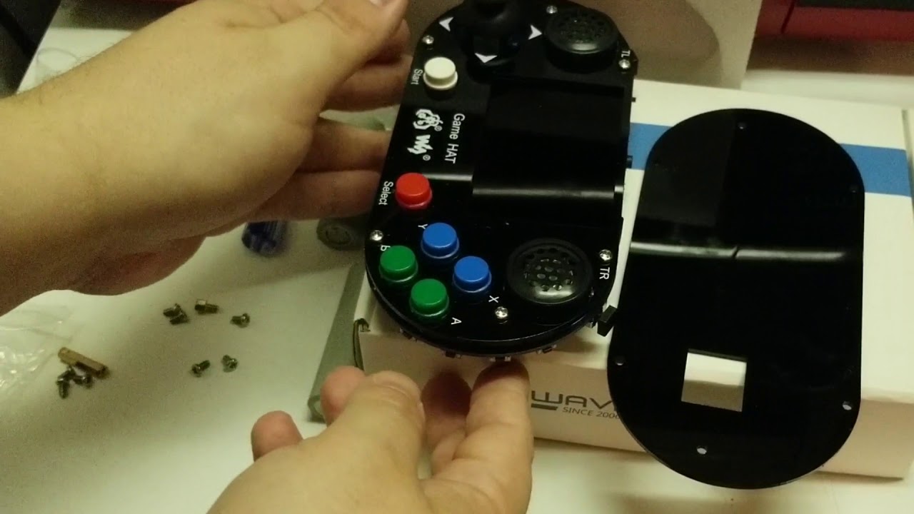 Raspberry Pi Game hat - YouTube