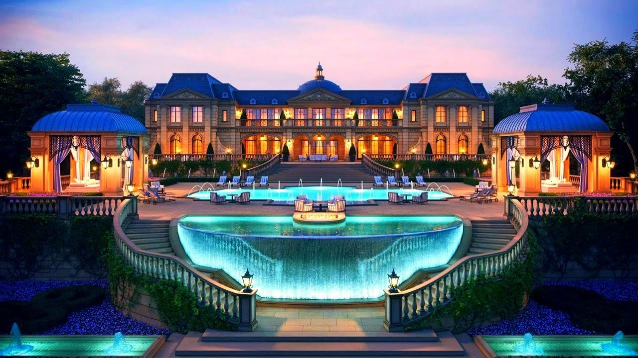 World's Most Luxurious Expensive Mega Mansions Of All Time - YouTube